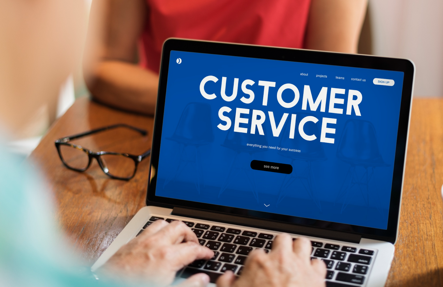 8 Tips for Improving Your Customer Service Etiquette - Chatway Live Chat